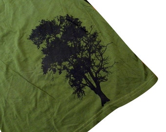 Popular items for oak tree shirt on Etsy