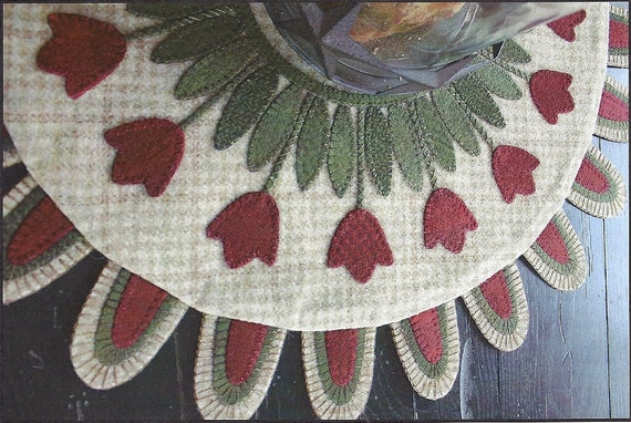 Primitive Folk Art Wool Applique Pattern: by PrimFolkArtShop