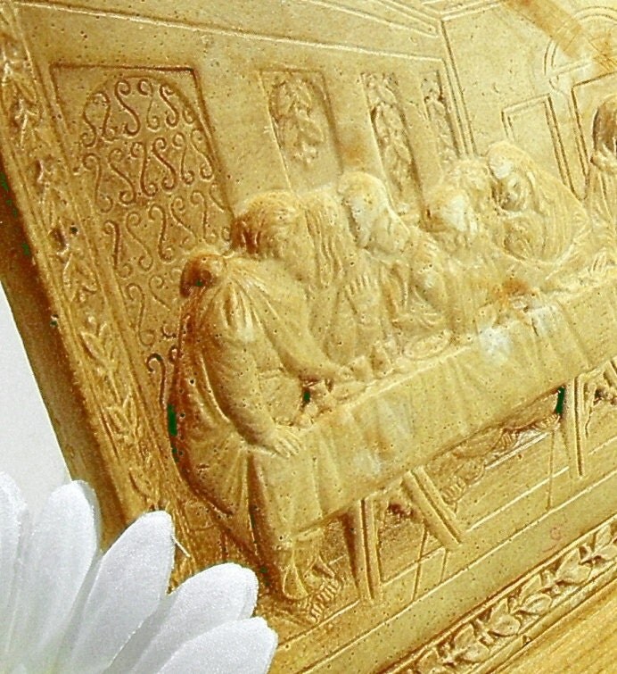 Last Supper Chalkware Plaque Vintage Plaster Wall Hanging