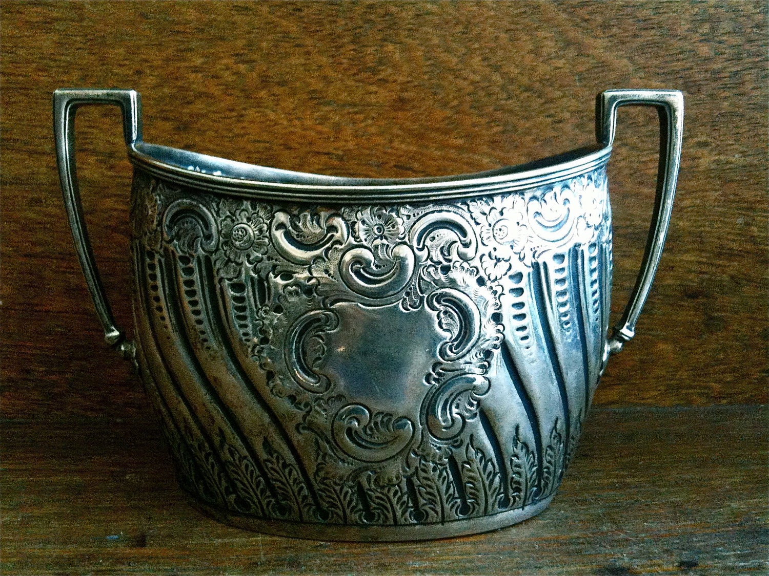 Antique English metal sugar pot circa 1900’s / English Shop – Haute Juice