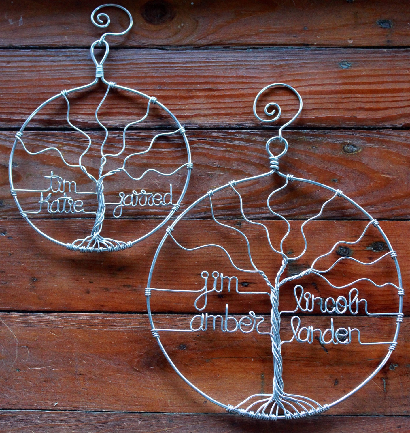 Family Tree Wall Hanging Ornament Personalized with Names