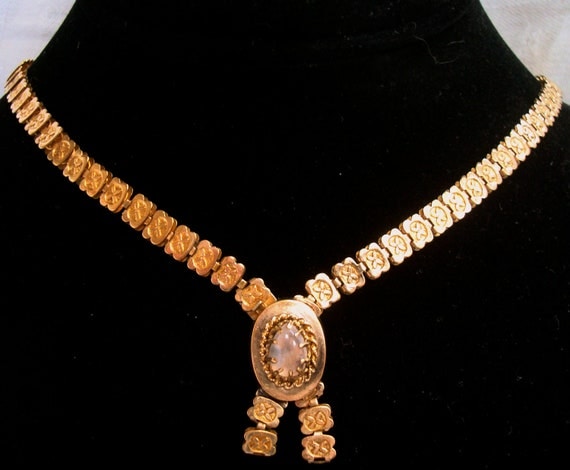 Antique Victorian Book Chain Necklace Gold by RainOnTheWind