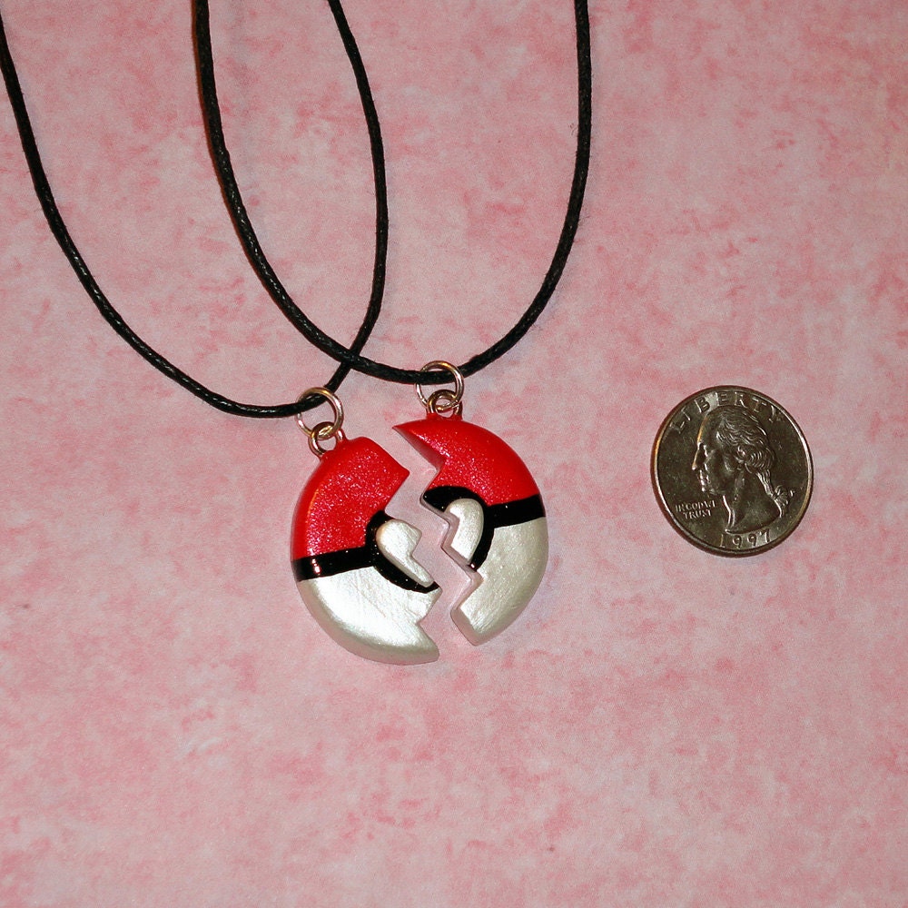 Poke Friendship Necklaces Pair of Sharable Heart Ball