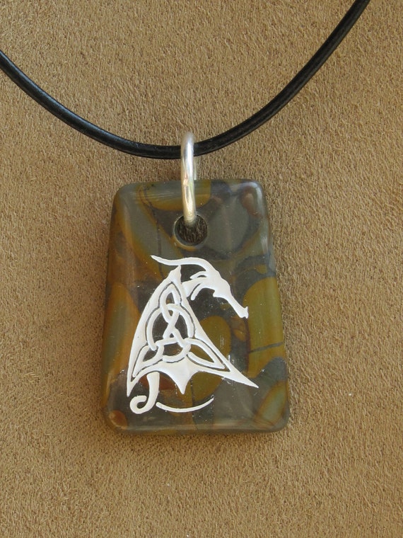 Stone Pendant Celtic dragon trinity knot by AlgriumEngraving