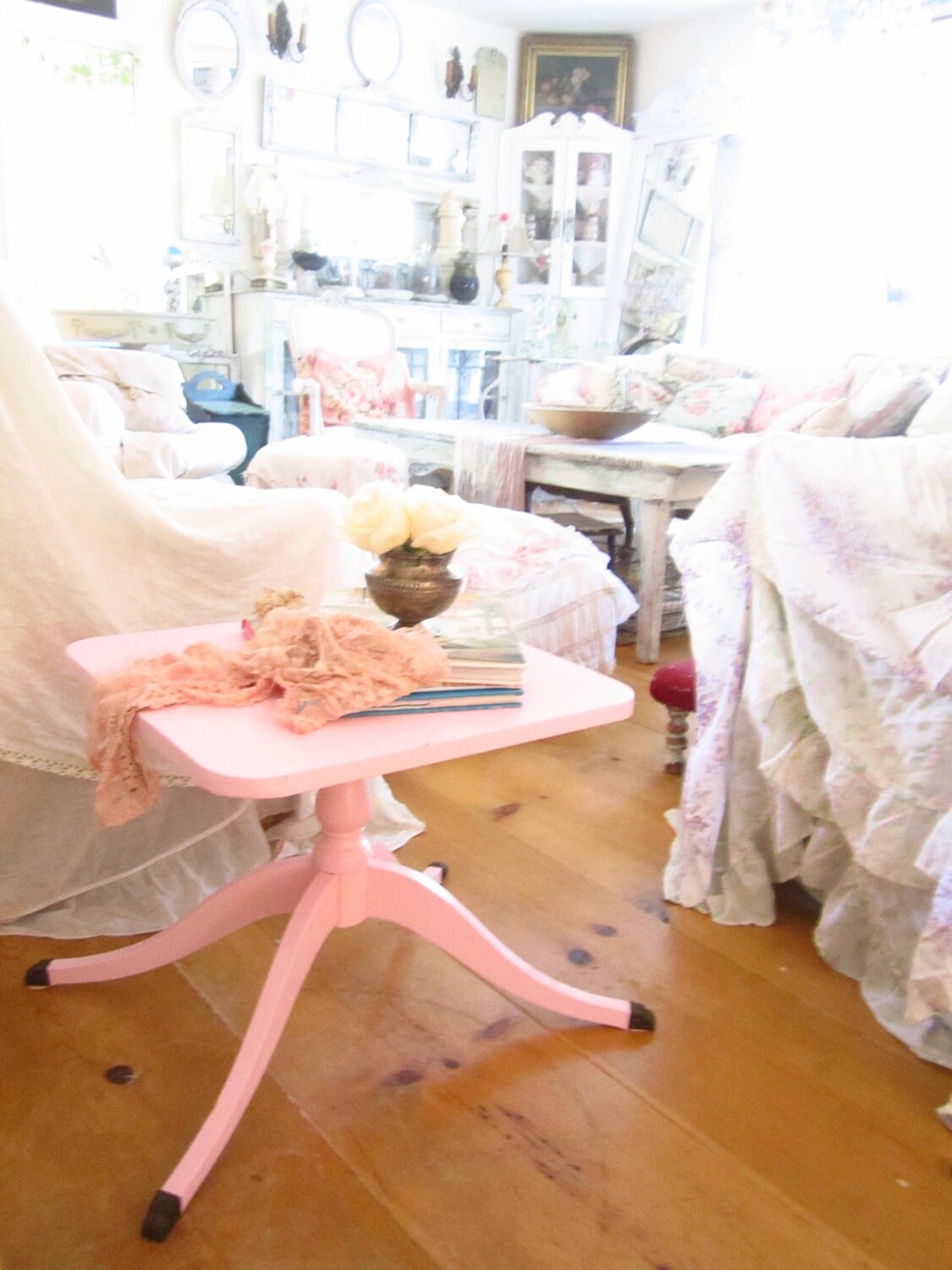 Vintage pink side table side table shabby chic prairie