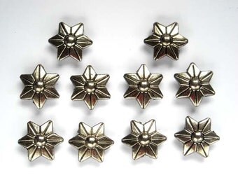 Popular items for silver flower on Etsy