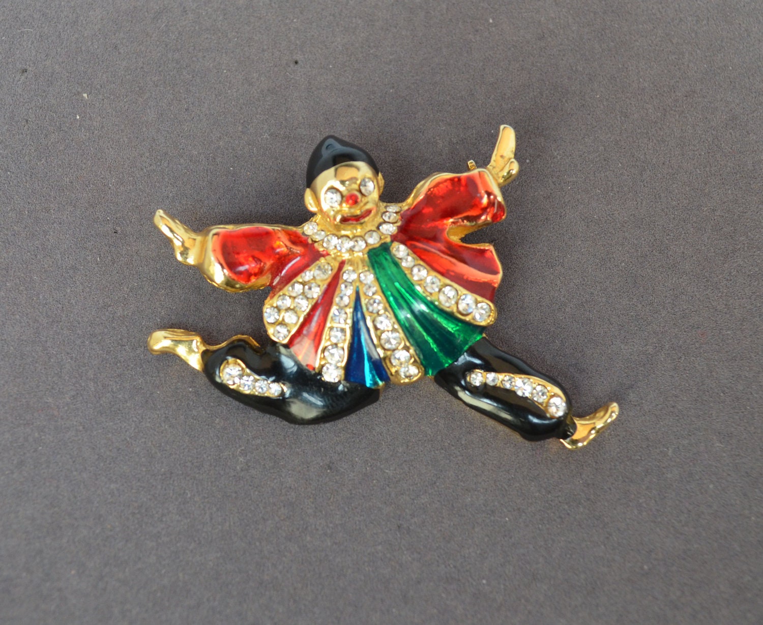 Wonderful Vintage Pin CLOWN Rhinestone Enamel
