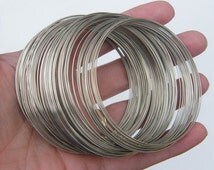 Unique memory wire related items | Etsy