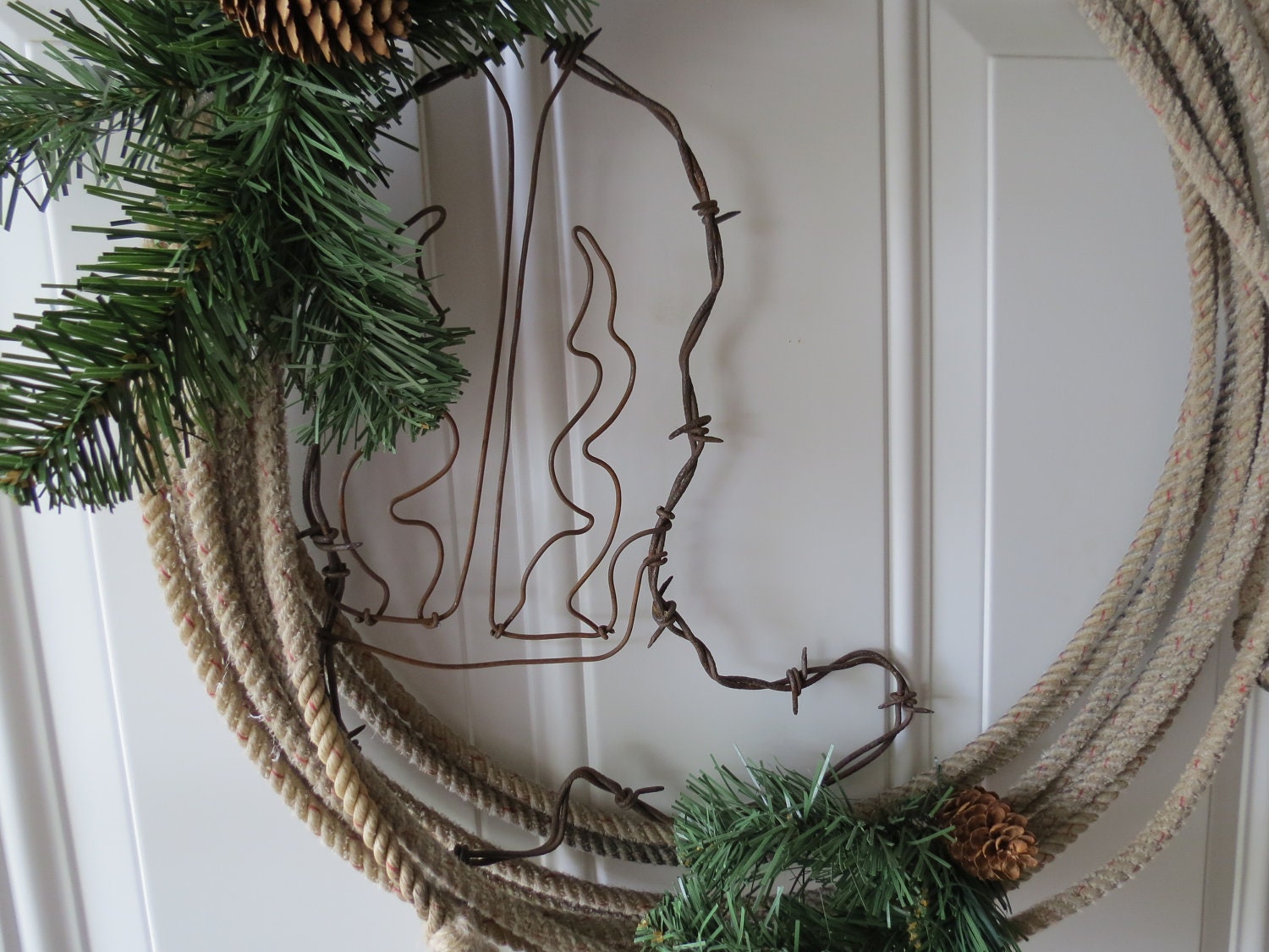 Rustic Cowboy Lasso Rope Wreath w/ Barbed Wire Cowboy Boot