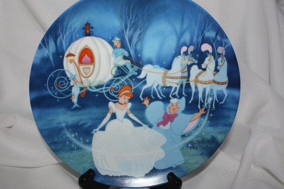 Collectible Walt Disney Cinderella Plate from by VintagebyViola