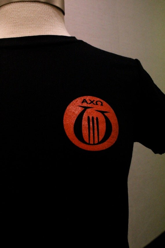 Items similar to Size Medium - AXO - Real, Strong, Women American ...