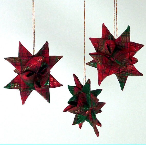 Items similar to Fabric German Star Moravian Star Origami Star Plaid ...