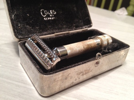 Coles Slant Safety Razor in Original Case