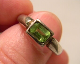 Rectangle stone ring | Etsy