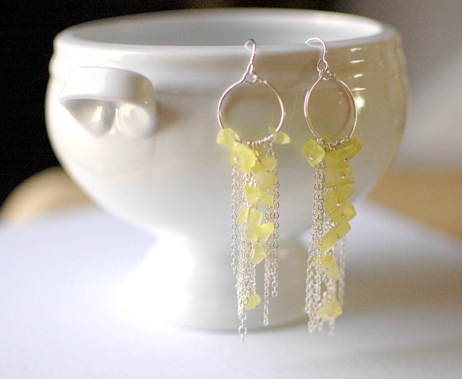 Canary: Cat Eye Cluster on Silver Chains and Hoop