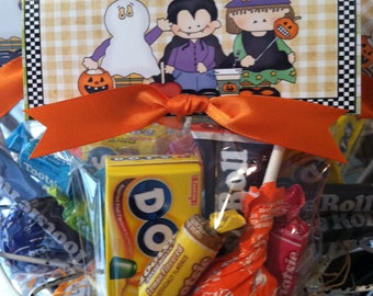 Halloween candy treat bag favors with decorative by ourdesigner