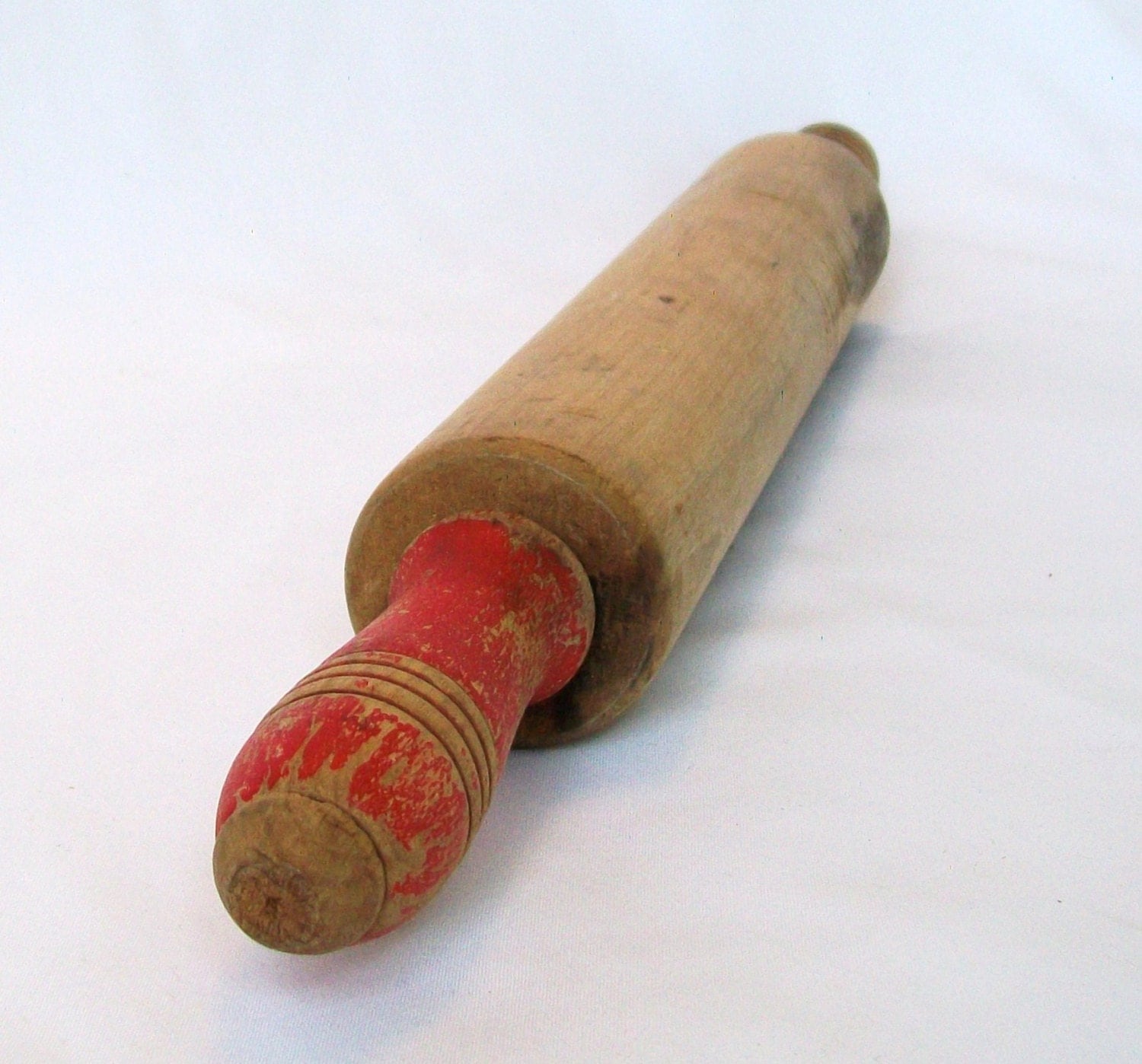 Vintage Rolling Pin Wooden Dough Roller Shabby Red Painted Vintage Rolling Pin Wooden Dough Roller Shabby Red Painted