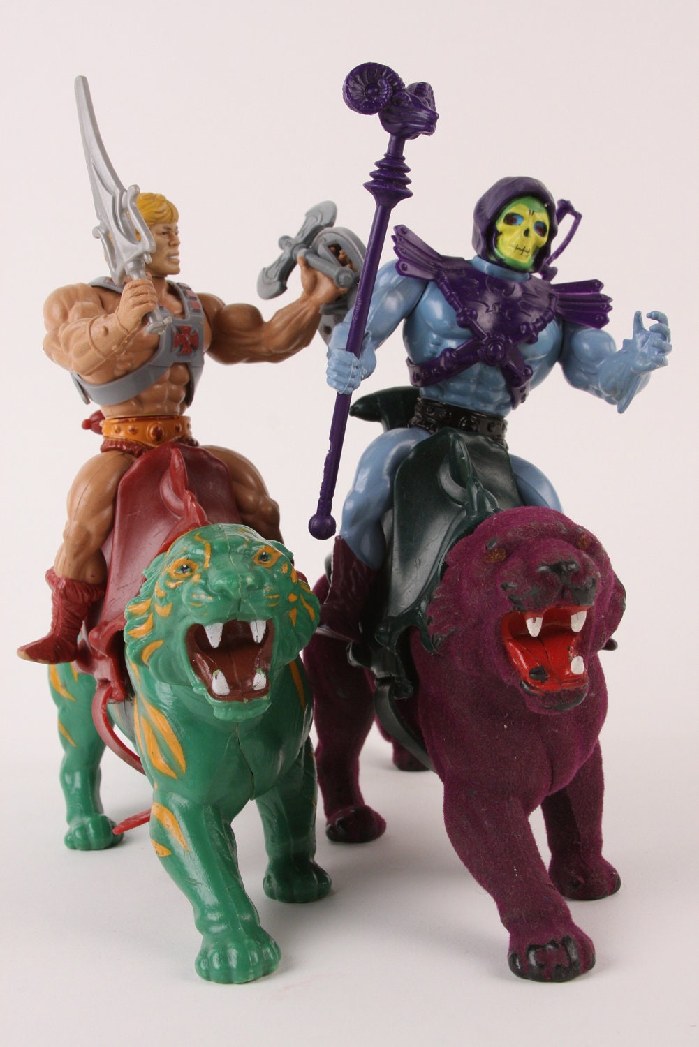 Vintage 1980s He-Man w/ Battlecat VS Skeletor w/ Panther