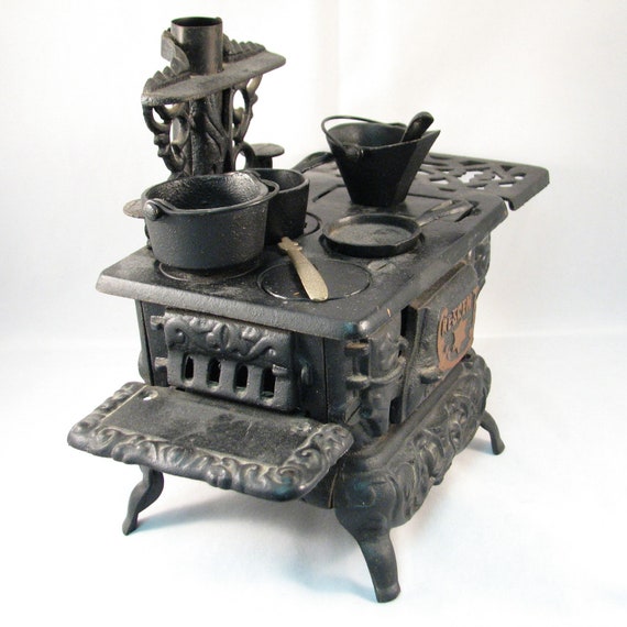 Vintage Toy Cast Iron Stove with Accessories Salesmans Sample