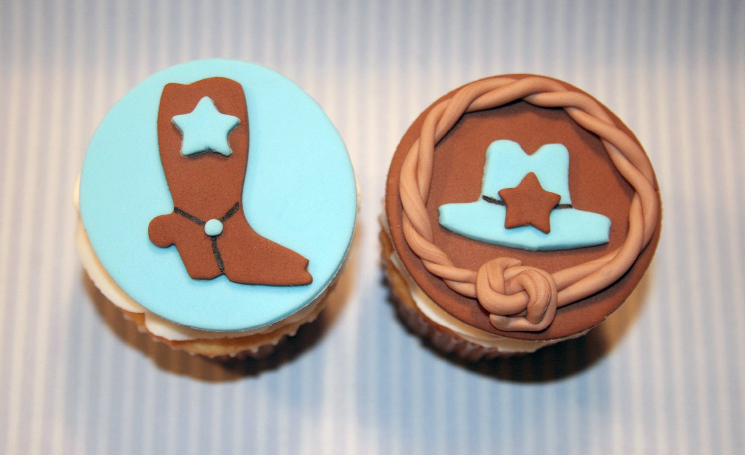 Fondant cupcake toppers Cowboy Boot Cowboy Hat Western theme