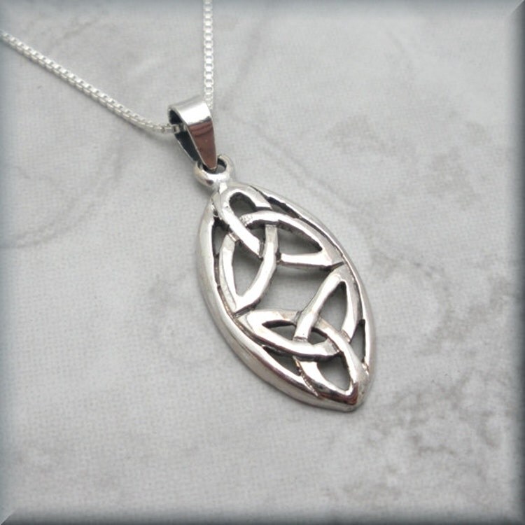 Double Triquetra Necklace Trinity Knot Celtic by BonnyJewelry