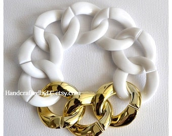 Popular items for acrylic chain on Etsy