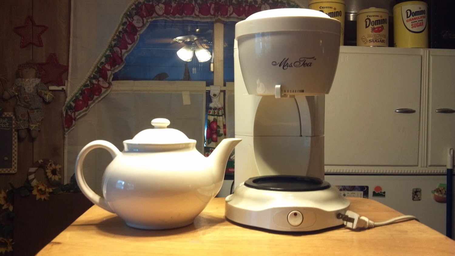 MR COFFEE mrs tea electric hot tea maker