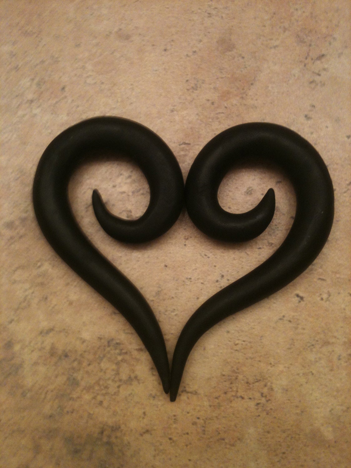 Black Simple Swirl Tail Ear Gauges// Polymer by GoodVibesForSale