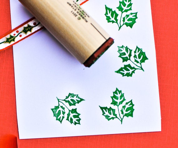 Jumbo Holly Leaf Rubber Stamp