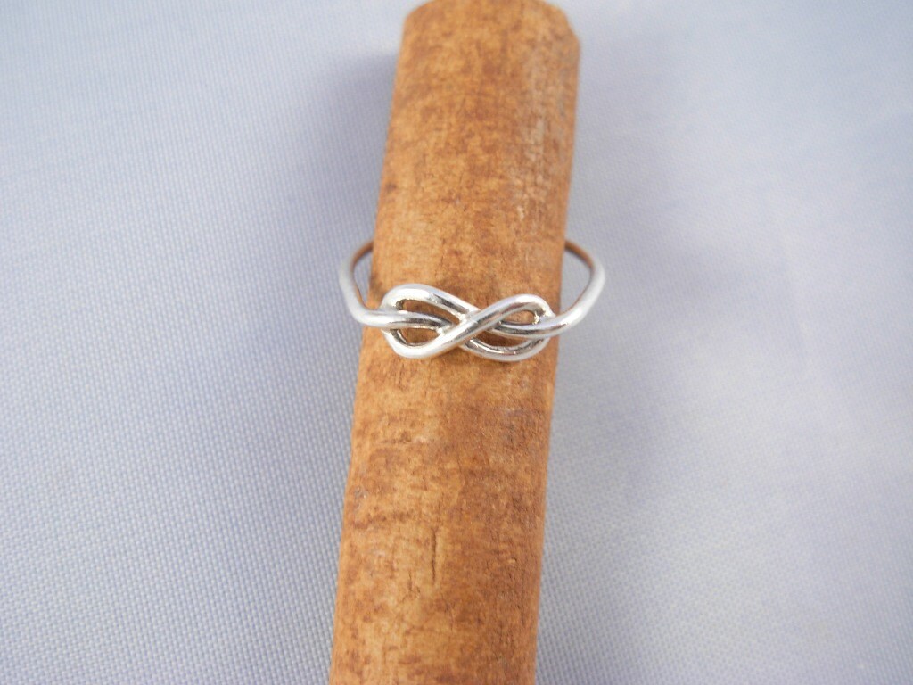 INFINITY Knot Ring Sterling Silver ElenadE R871 by ElenadE