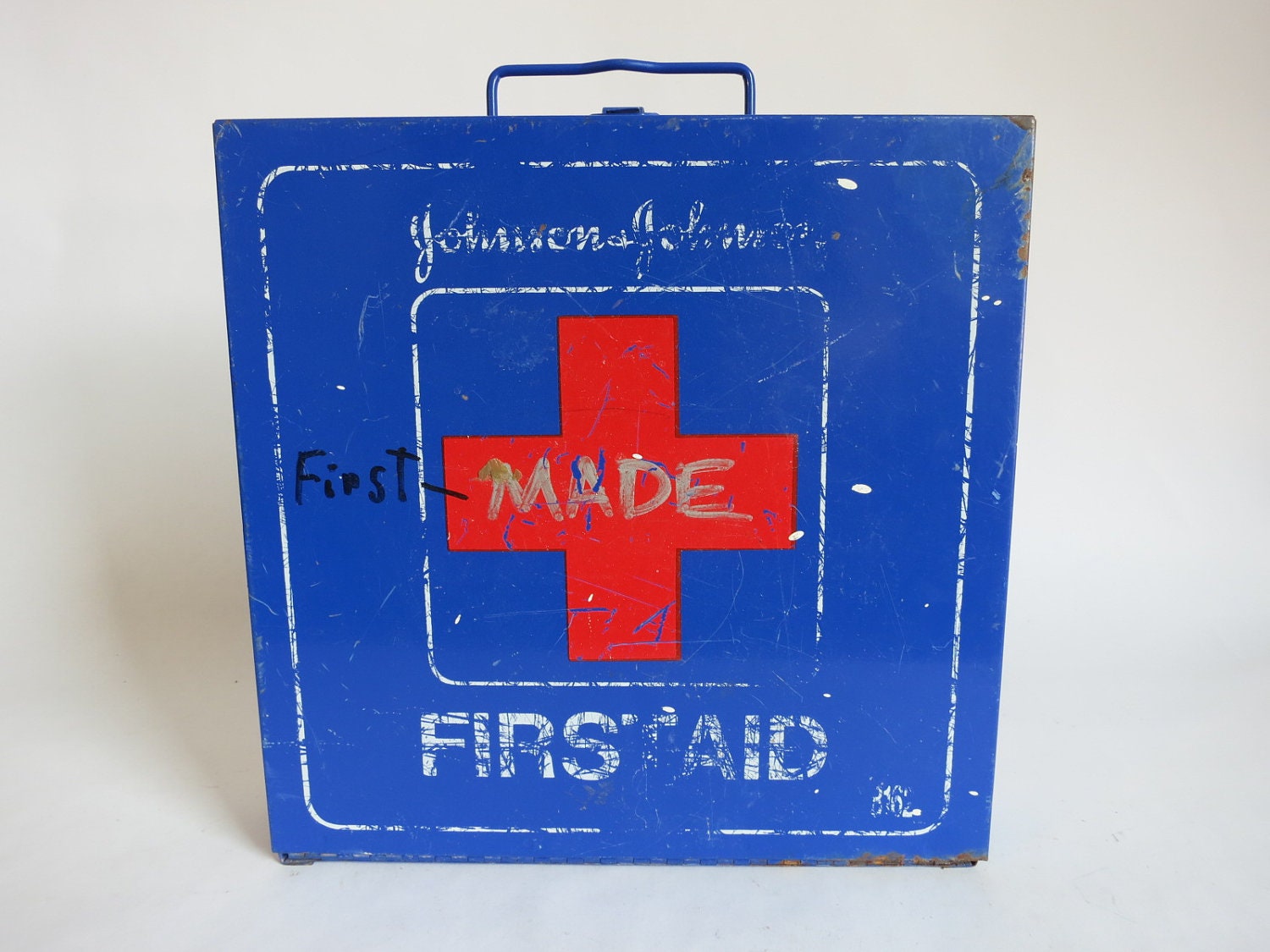 Vintage Blue First Aid Kit – Haute Juice