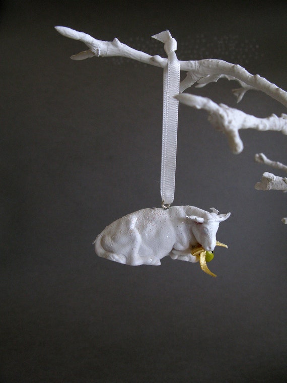 Items similar to Cow tree decoration. on Etsy