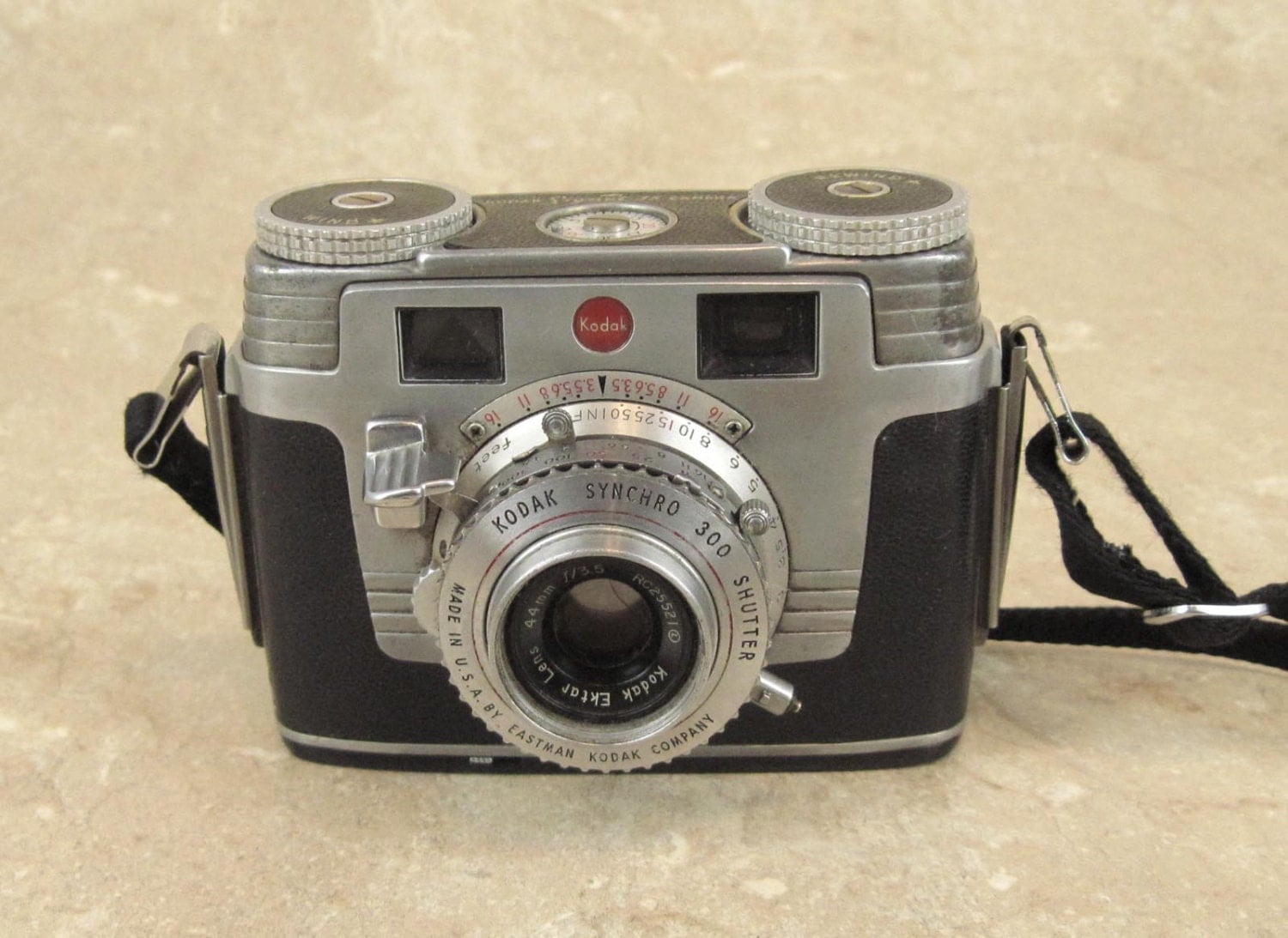 Kodak Signet 35 1950's Vintage 35mm Rangefinder Camera