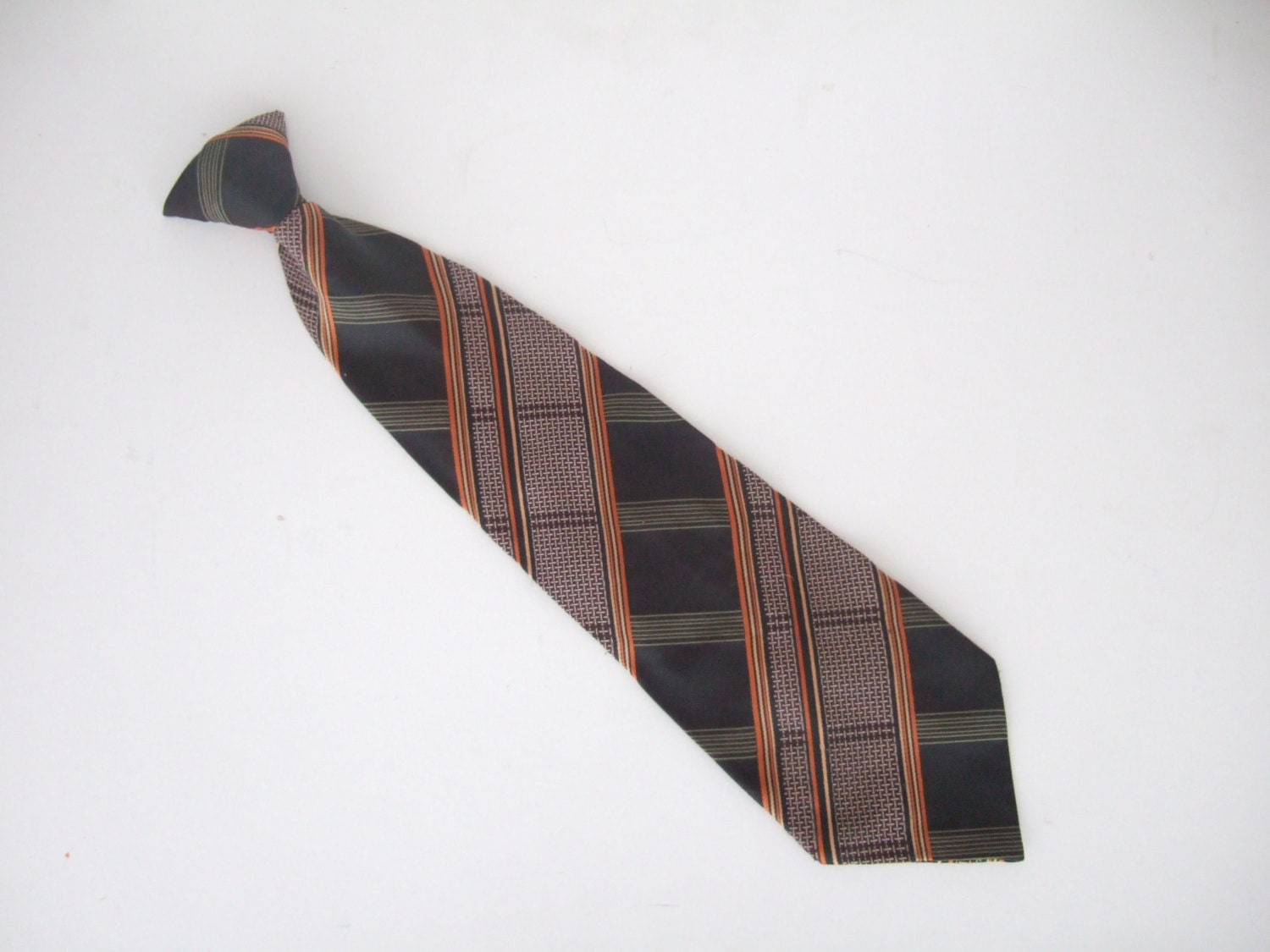 Vintage 1970s Men’s 4.25″ wide clip on tie / ‘Snapper’ dark green ...