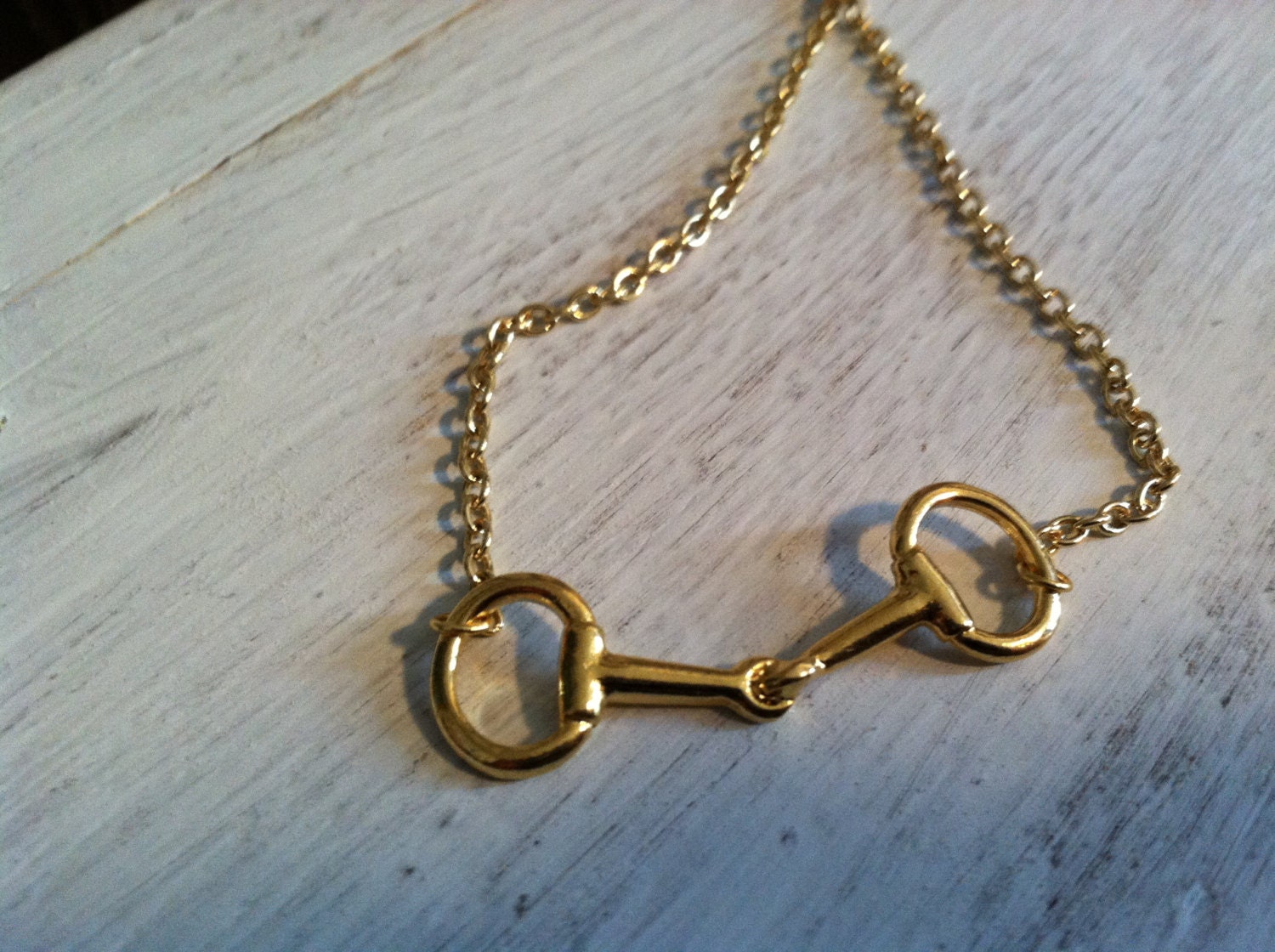 Elegant and classy snaffle bit necklace
