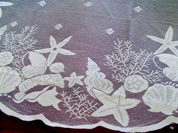 Vintage Ivory Lace Seashell Tablecloth Round 70
