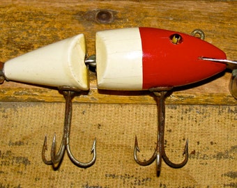 Vintage WEBER Fly Fishing Lure Fly Box / Case by downthepipelines