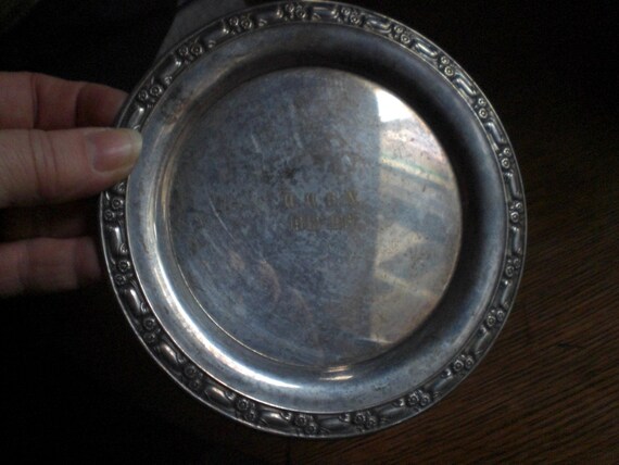 Vintage Oneida Silversmiths Plate Award Plate Orate Edging