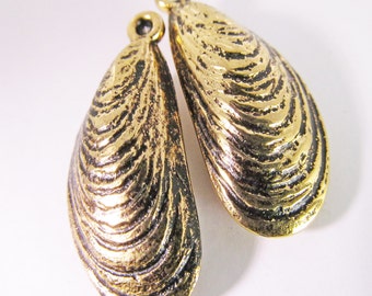 Mussel shells | Etsy