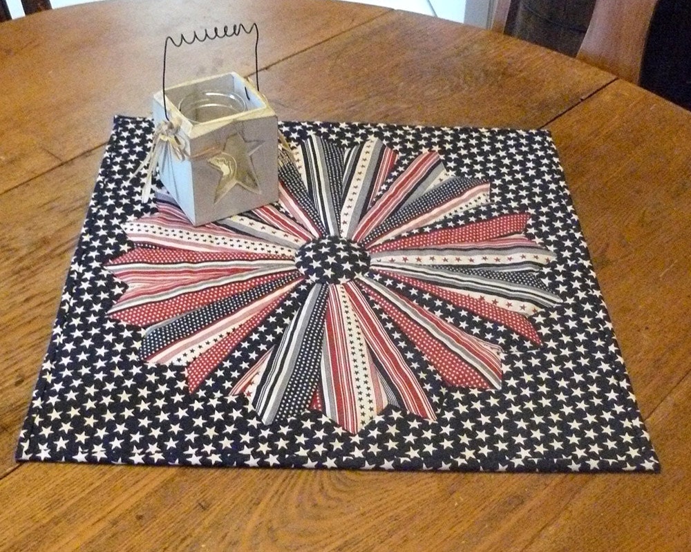 Dresden Plate Quilted Table Topper & Matching Coasters Star