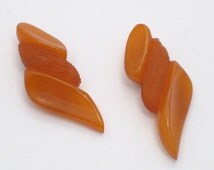 Popular items for bakelite dress clips on Etsy