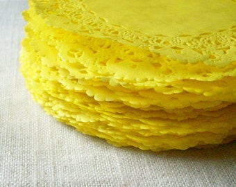 Popular items for lace paper doilies on Etsy