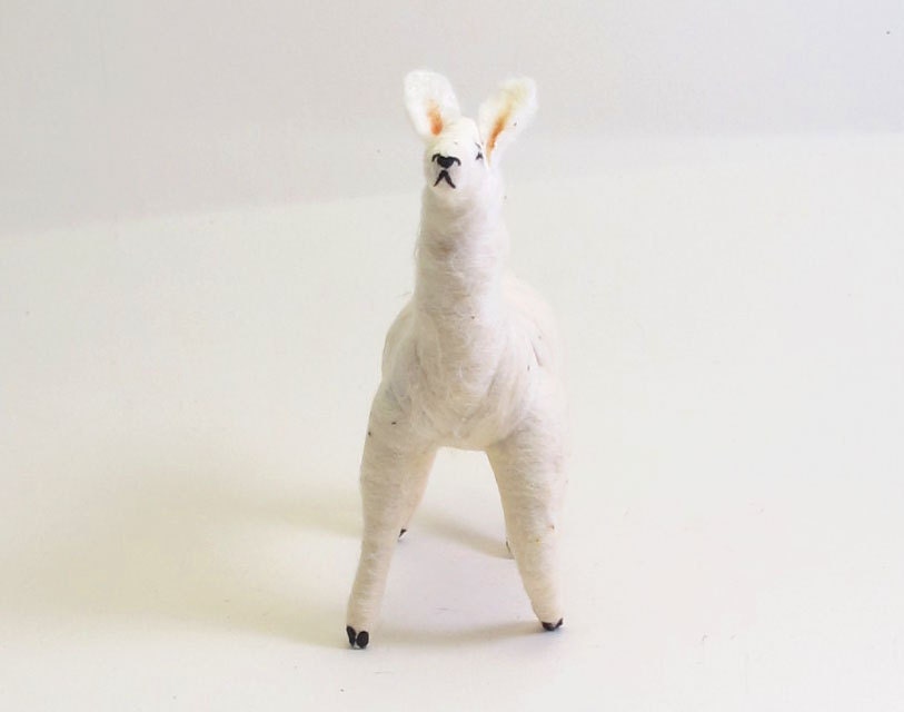 Vintage Inspired Spun Cotton Llama Ornament/Figure