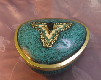 Triangular box | Etsy