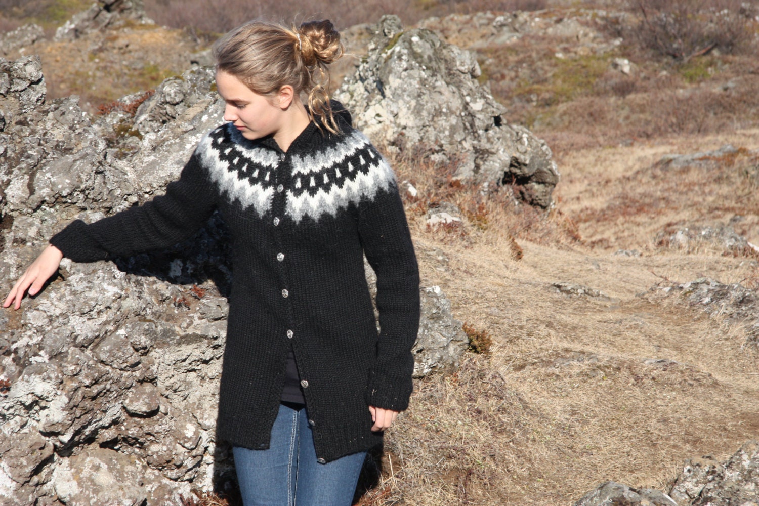Icelandic sweater lopapeysa