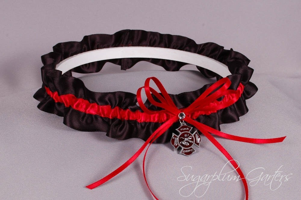 Thin Red Line Firefighter Wedding Garter in Red and Black