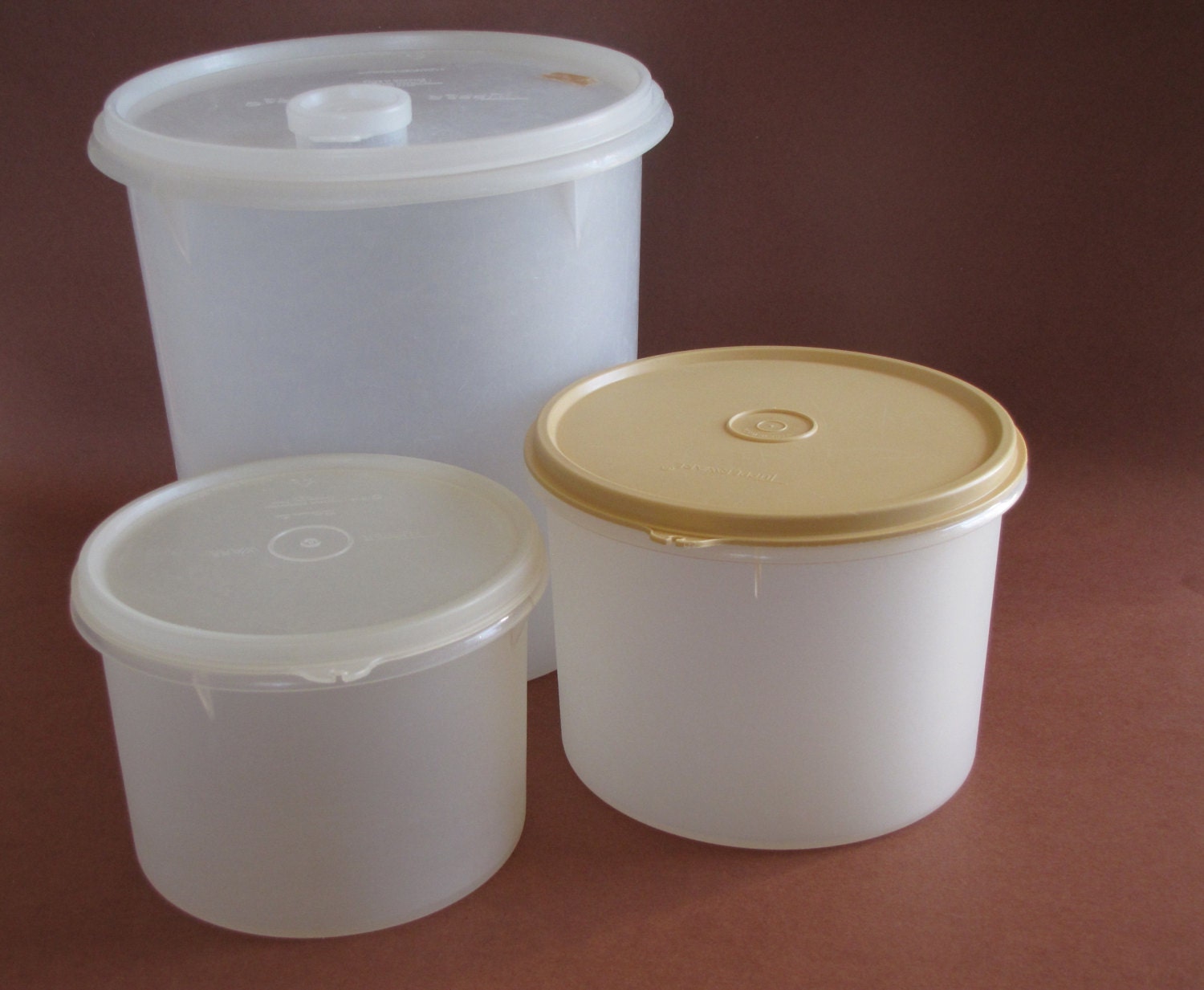 Vintage Tupperware Round Canister Storage Containers set