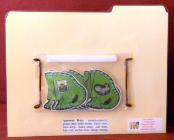 DINO DO-ERS Rhyming File Folder Game by NoBatteryReqrdGames