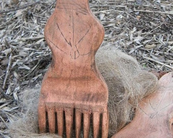 Heart FLAX Comb OLD as Dirt Primitives from Notforgotten