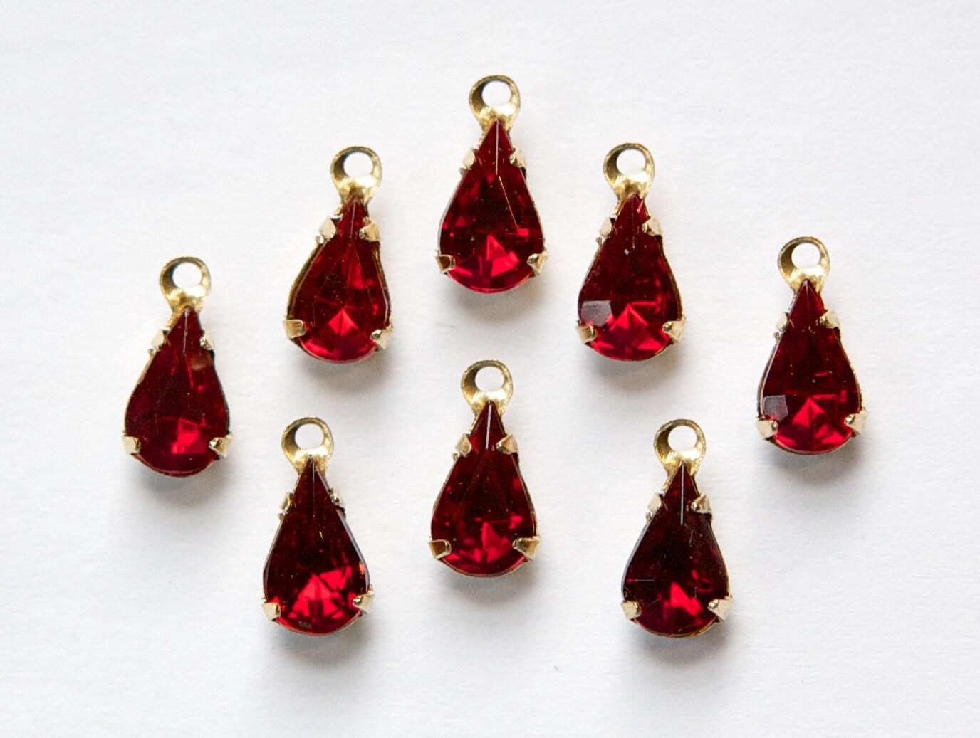 Vintage Ruby Red Glass Faceted Teardrop Stones in 1 Loop Brass Setting ...